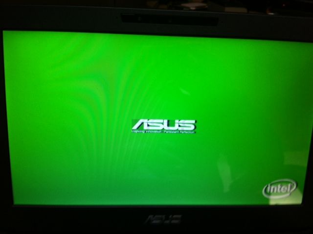 g53sw - green screen flickering - Republic of Gamers Forum - 286563