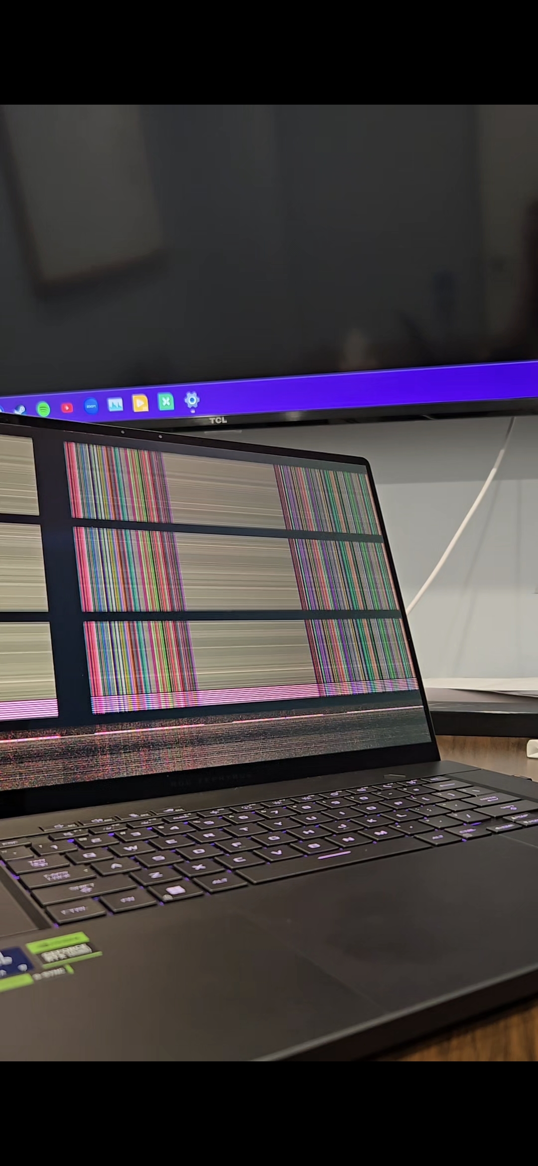 Zephyrus G16 Screen Issues - Republic of Gamers Forum - 1105585