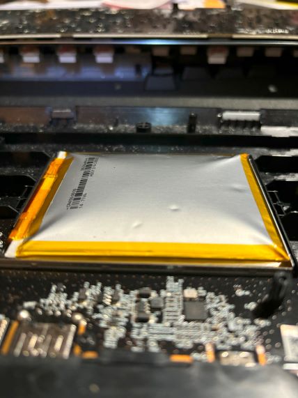 Solved Rog Claymore Ii Battery Issue Republic Of Gamers Forum